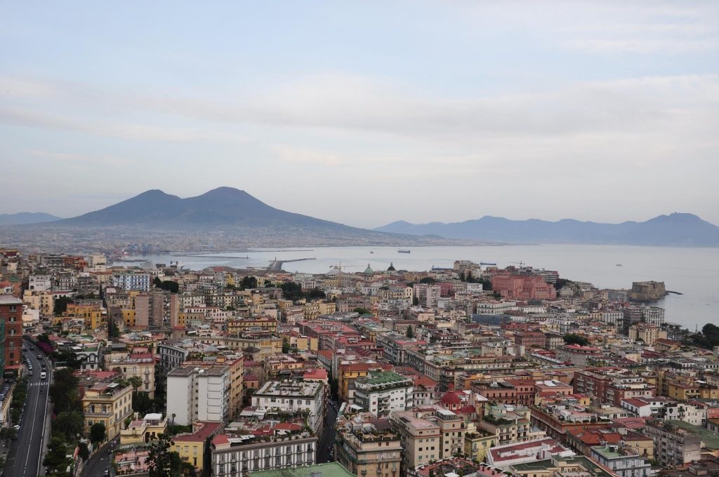 Napoli velata, tutte le 10 location del film di Ferzan Ozpetek ...